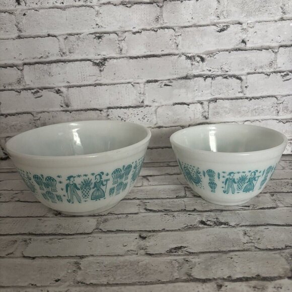 Pyrex | Kitchen | Vintage Pyrex Amish Butterprint Nesting Mixing Bowls ...